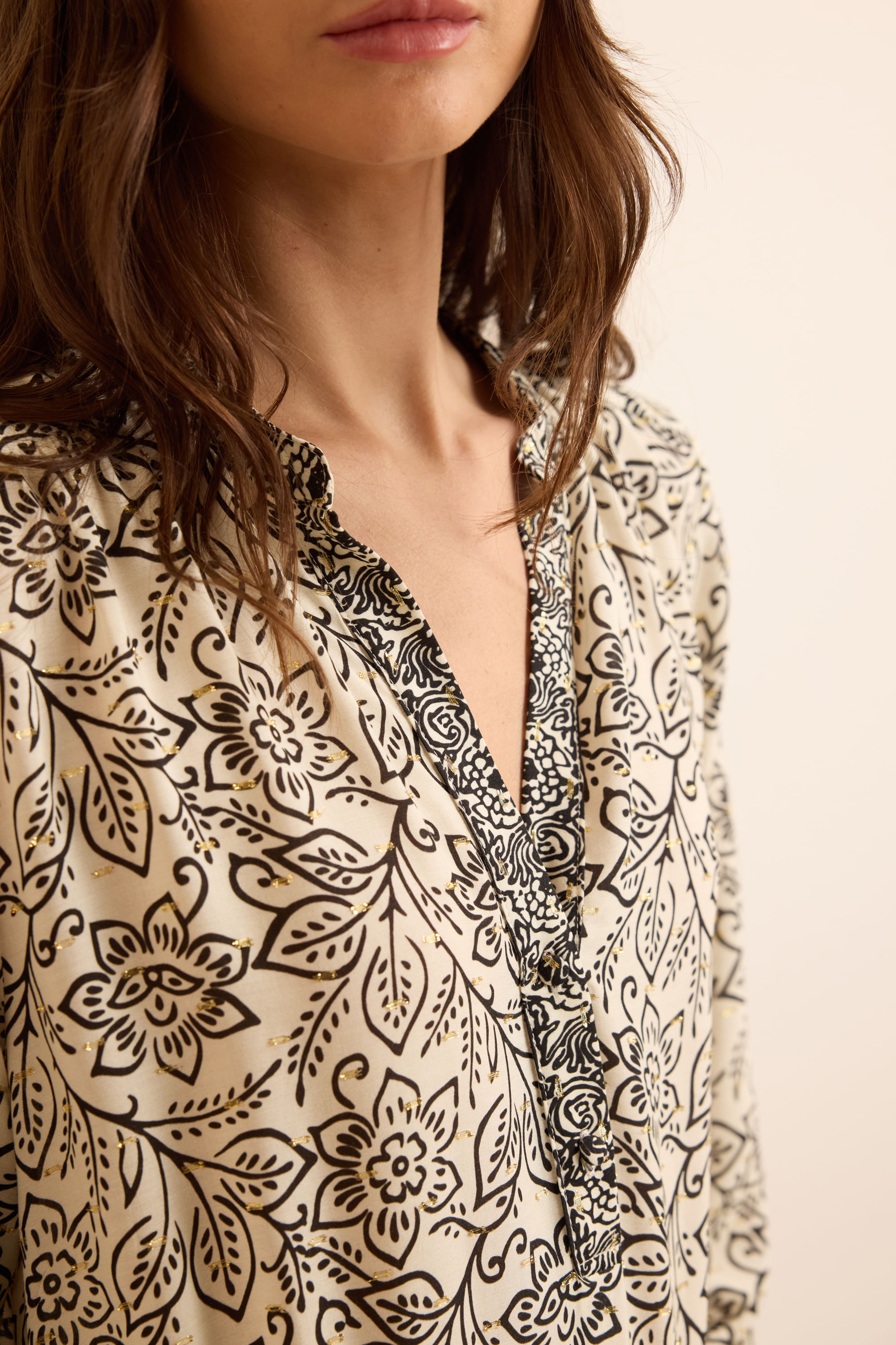 Vestido Estampa Flores Barrado Bossa Gold - PRETO - 21525 - casualstreet